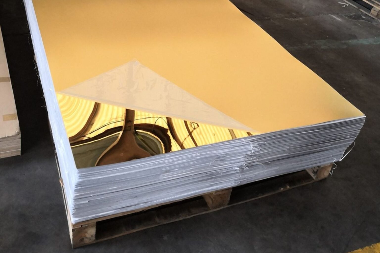 plastic mirror sheet - A B Plastics